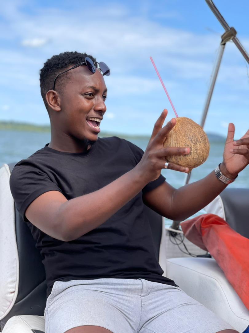 Pulse Hustler: "I've trained over 8 people to bake cakes“ Meet 24 year ...