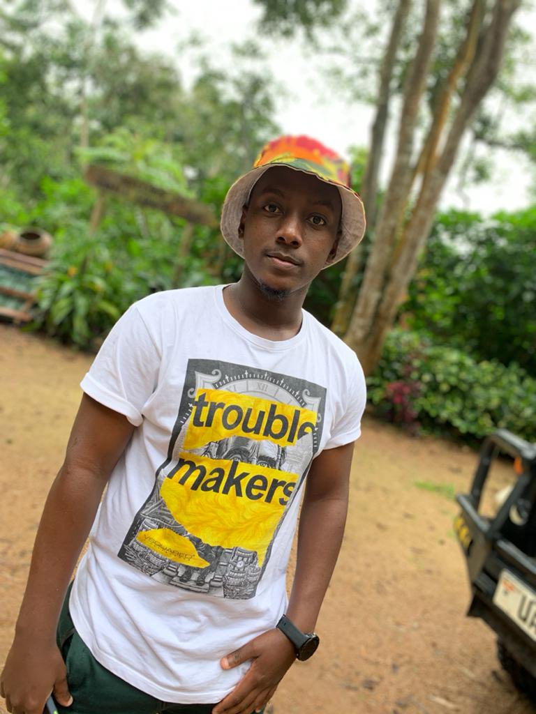 Pulse Hustler: "I've trained over 8 people to bake cakes“ Meet 24 year ...